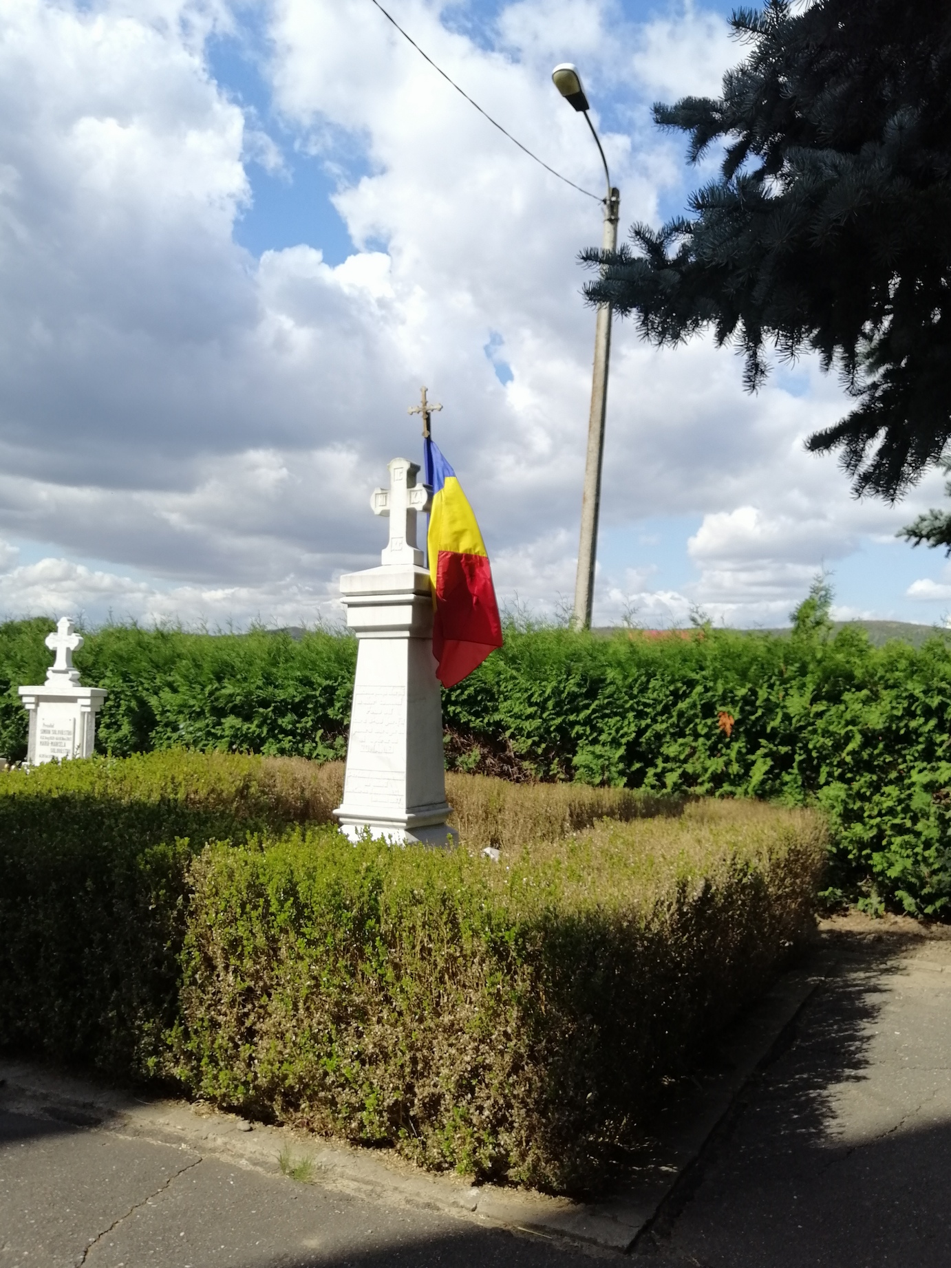 Biserica Inaltarea Domnului - Podu Oltului