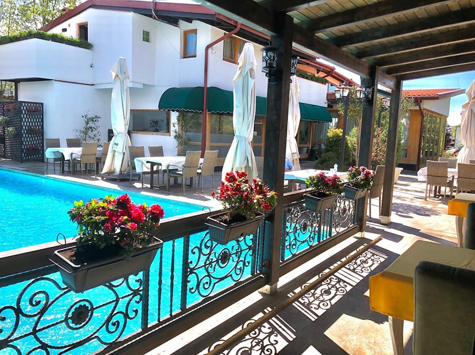 N'peshk Restorant - Prishtinë | birrari, restaurant (en)