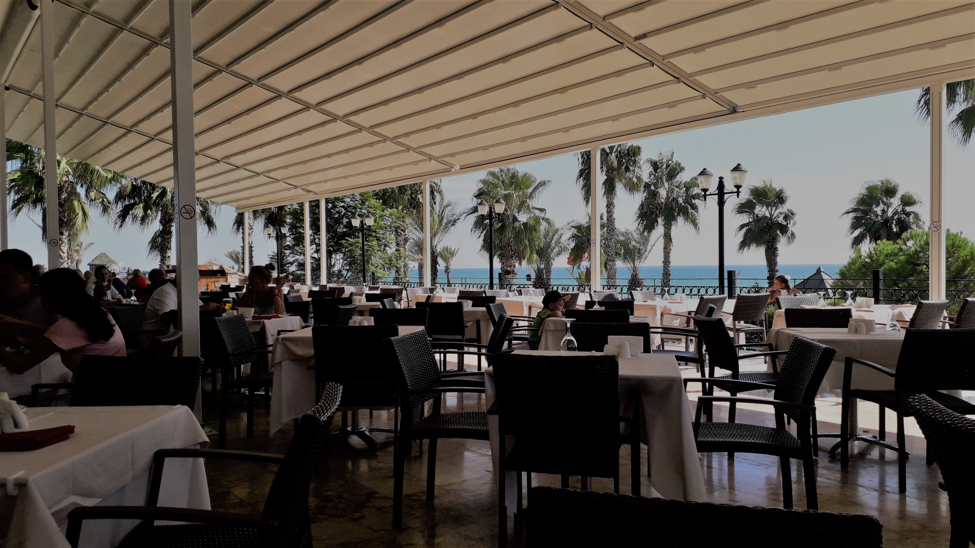 Restaurant & terrace