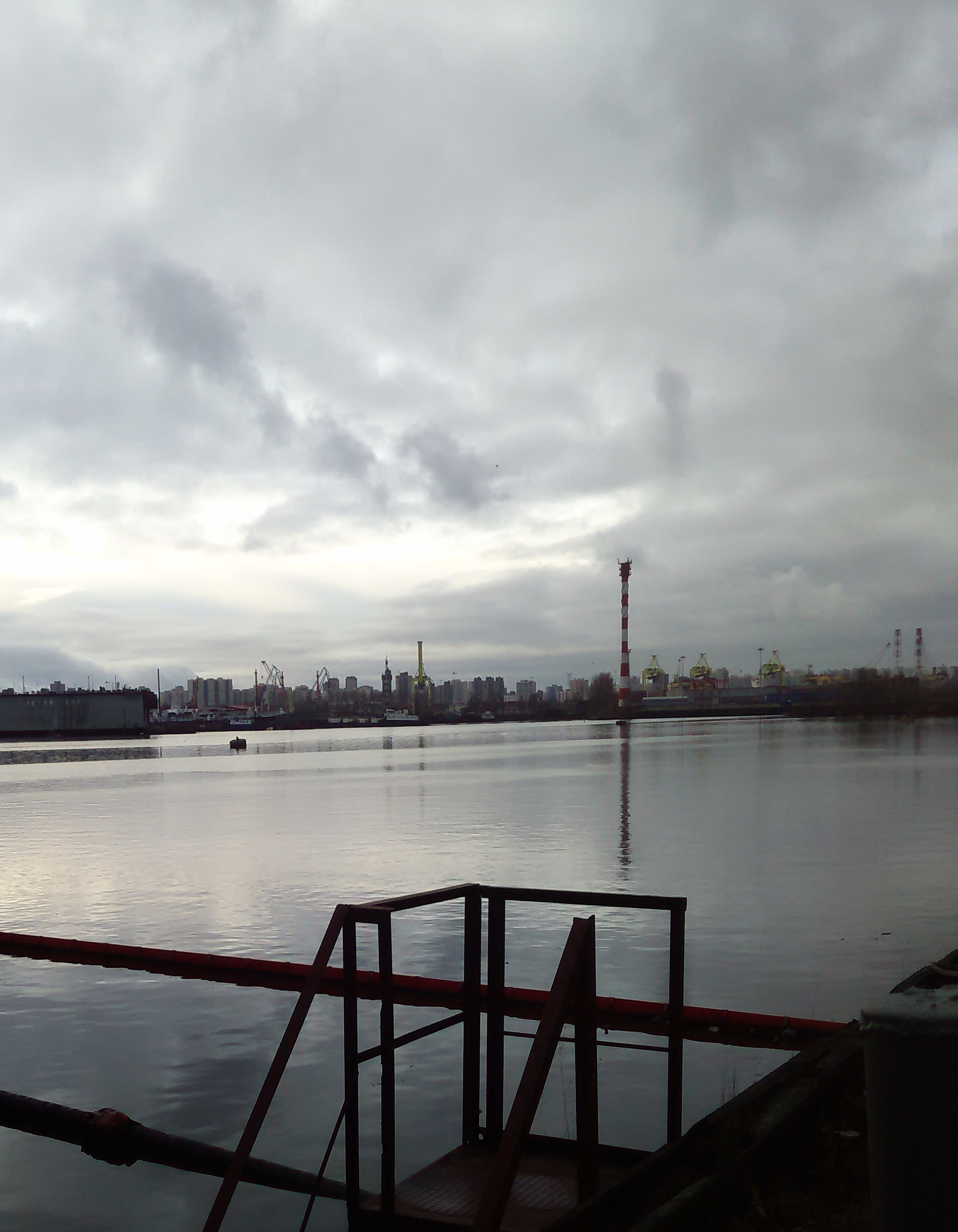 Lesnoy Mole Rear Range Light - Saint Petersburg