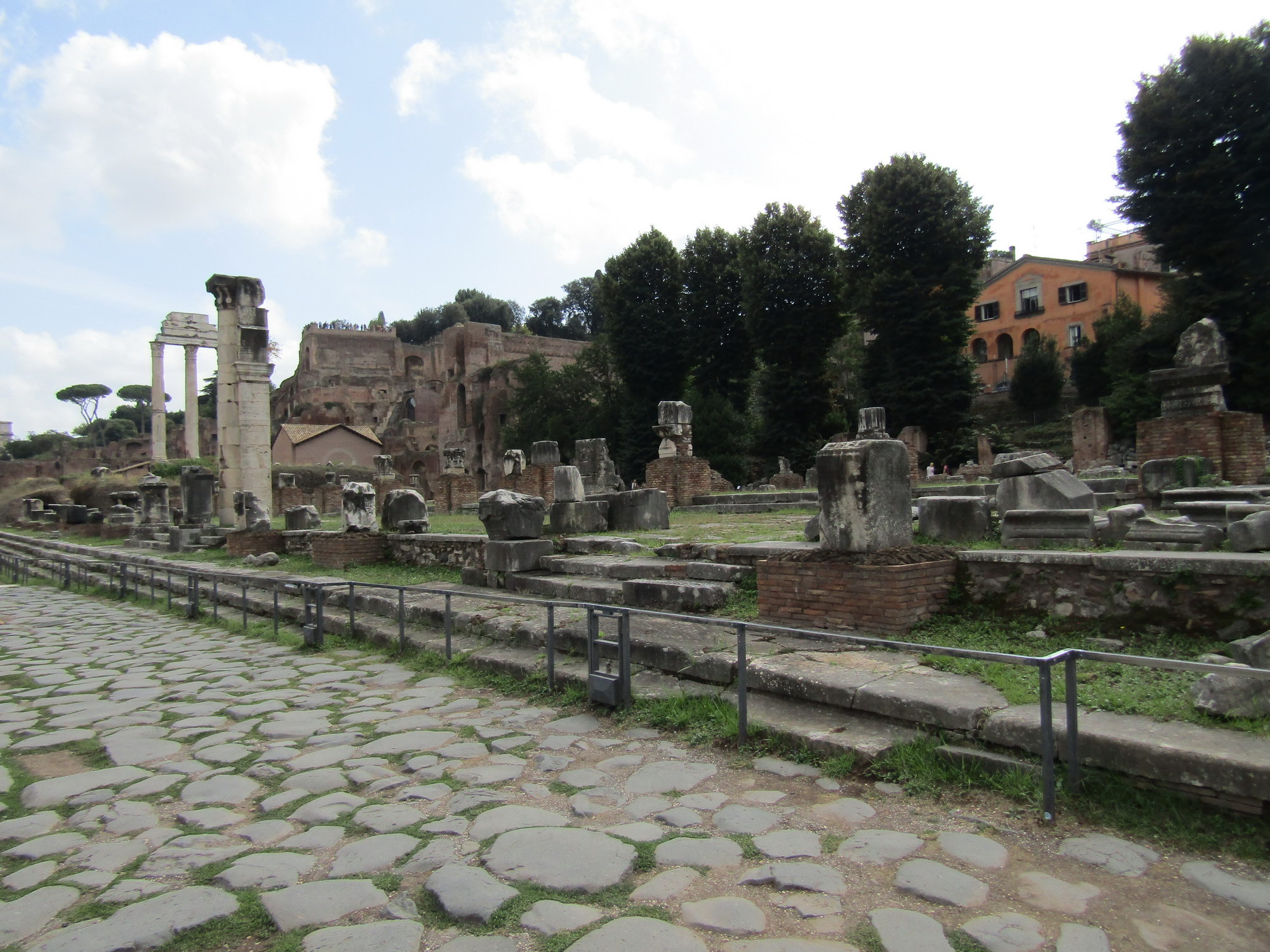 Basilica Julia - Rome