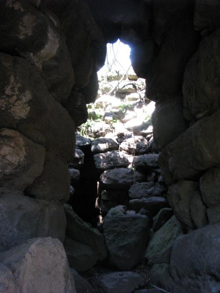 Nuraghe Tossilo (English) | archaeological site, nuragic civilization ...