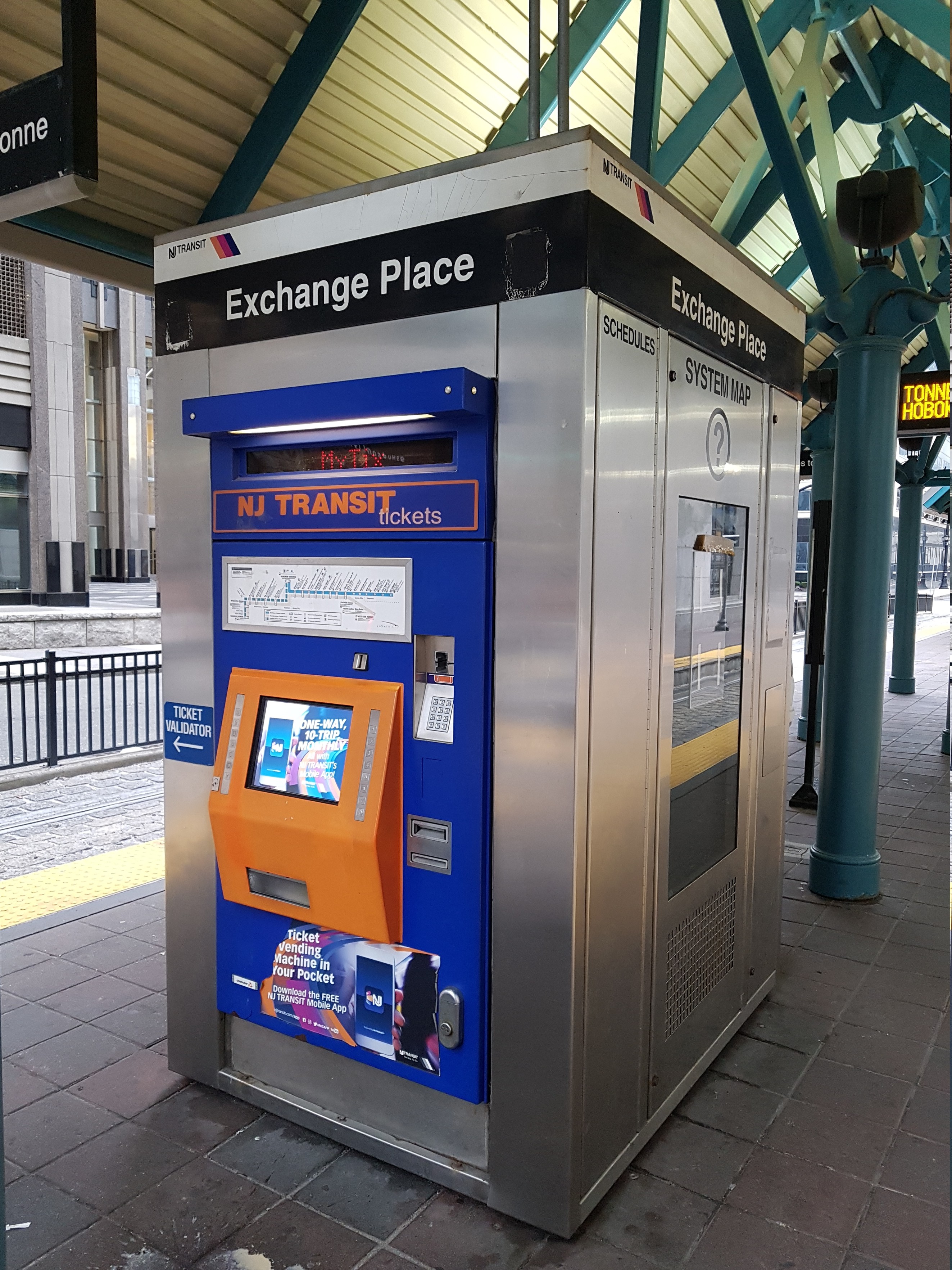 Exchange Place (HBLR station) - Jersey City, New Jersey