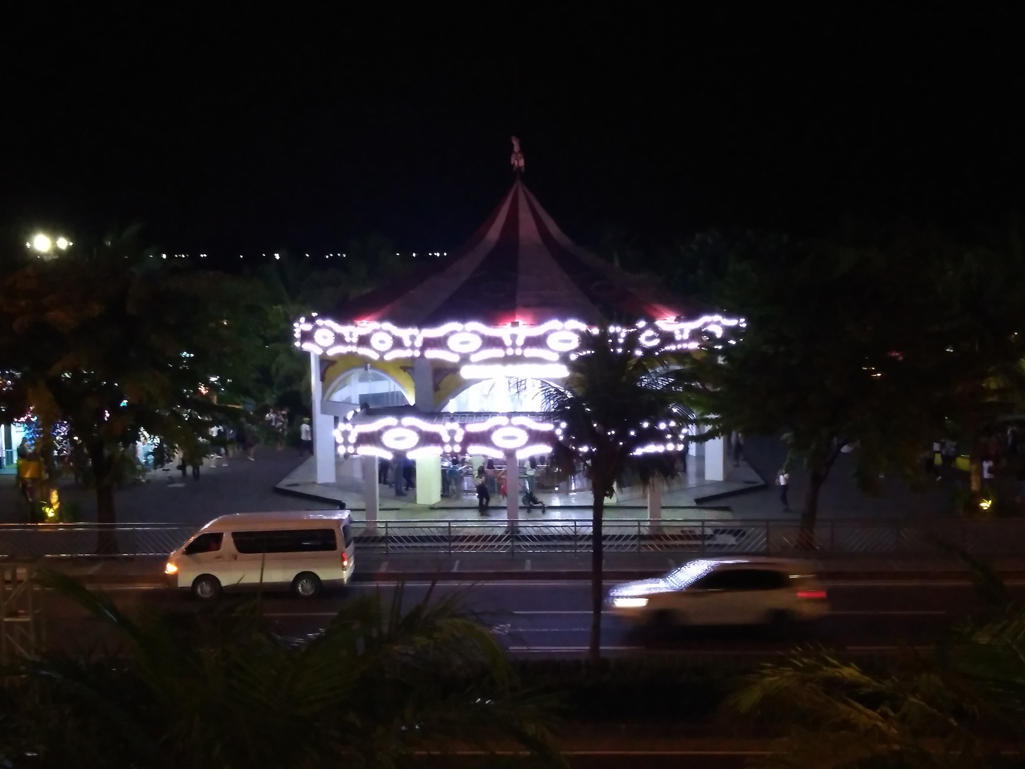 SM by the Bay Grand Carousel - Pasay