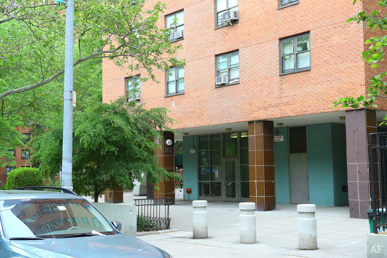 Stephen Wise Towers I