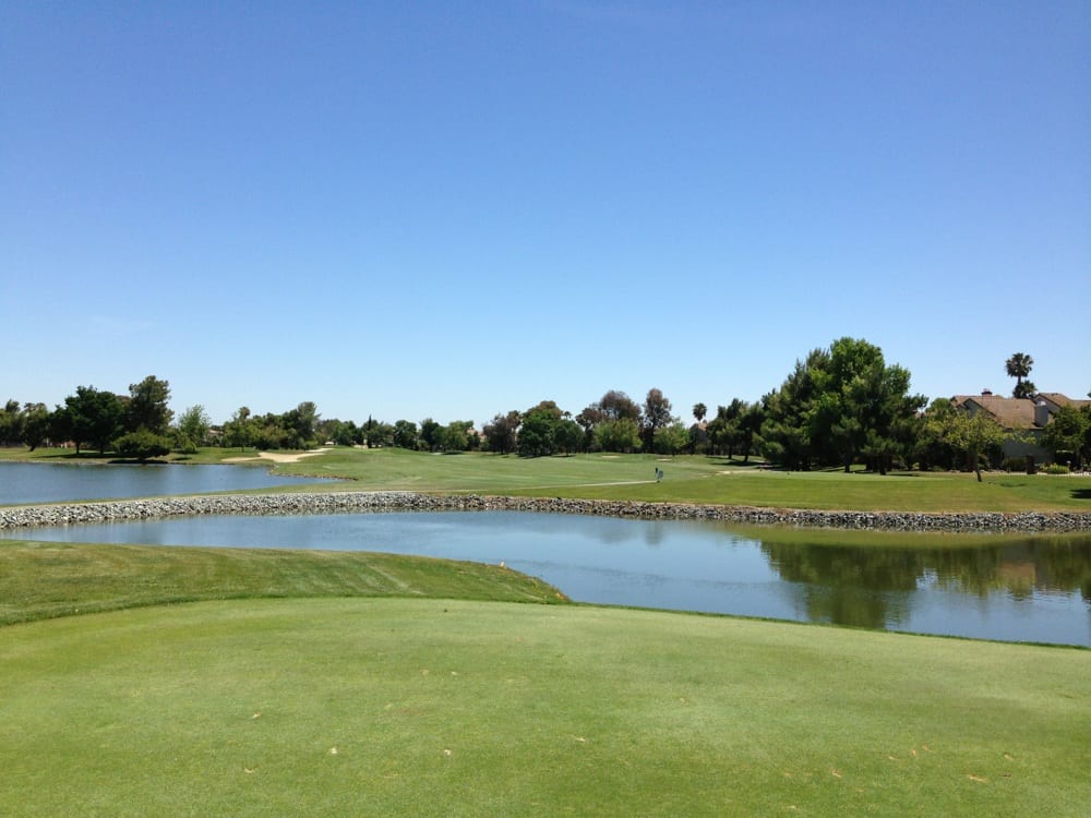 Discovery Bay Country Club & Golf Course