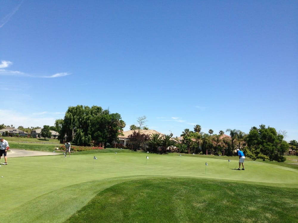 Discovery Bay Country Club & Golf Course