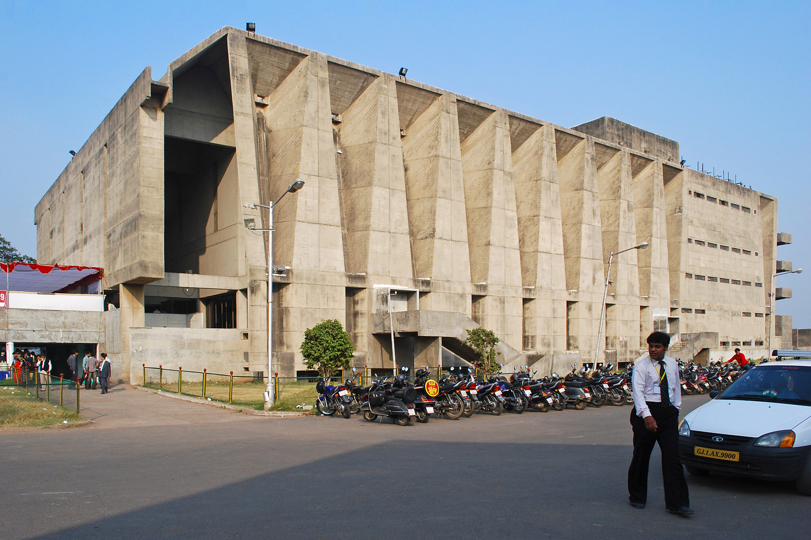 Tagore Hall - Ahmedabad | museum, concert hall, Modern (architecture)
