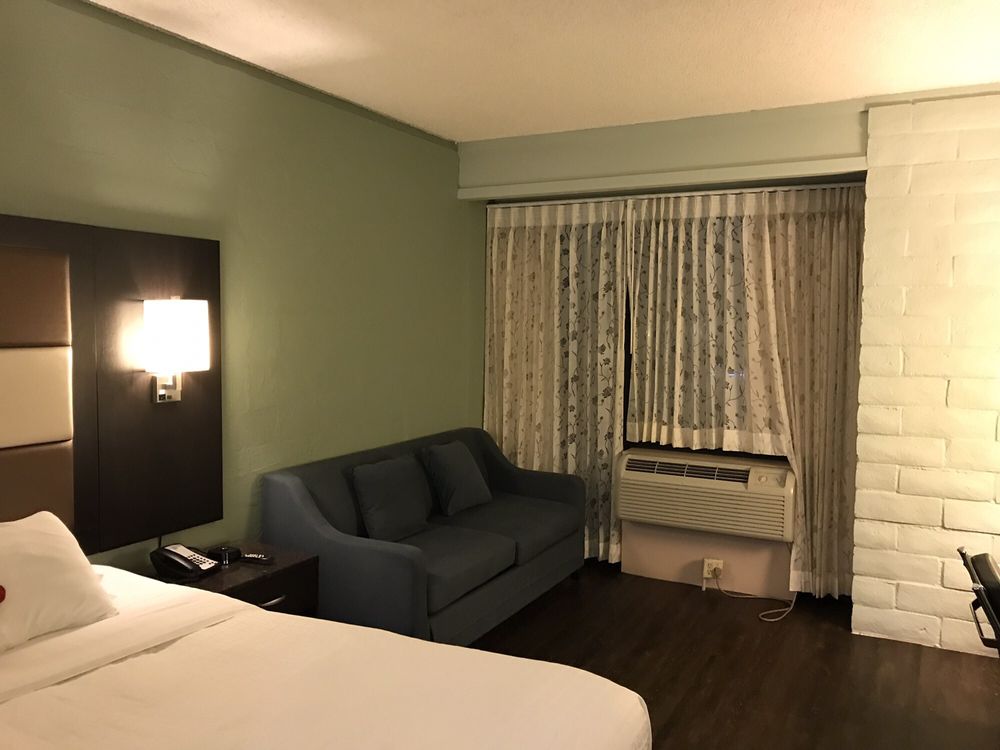 Red Lion Hotel Monterey - Monterey, California
