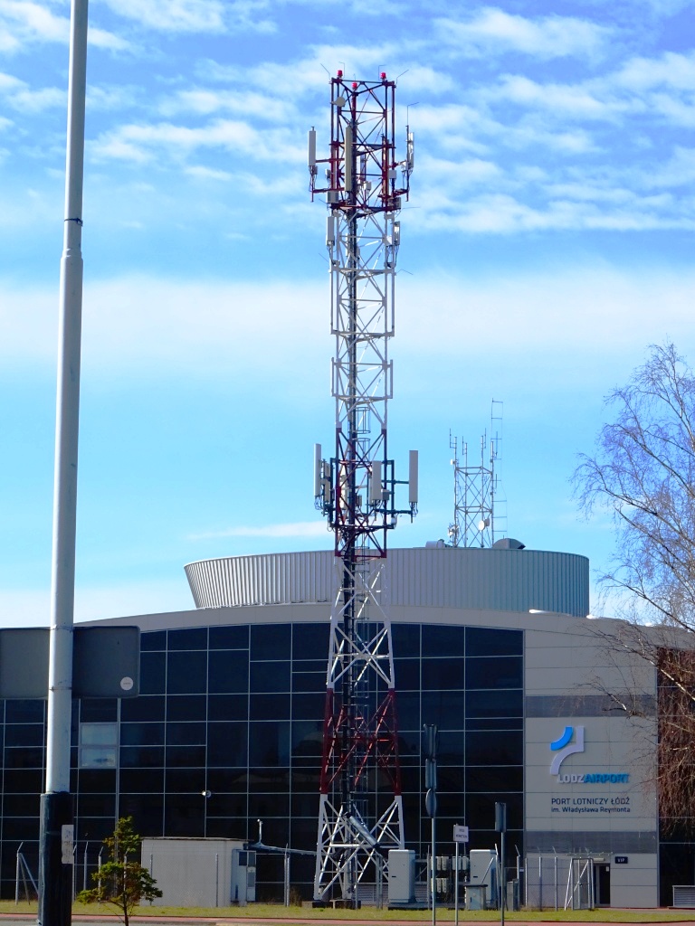 Maszt antenowy - Łódź | antena, konstrukcje wsporcze, cell site / cell ...