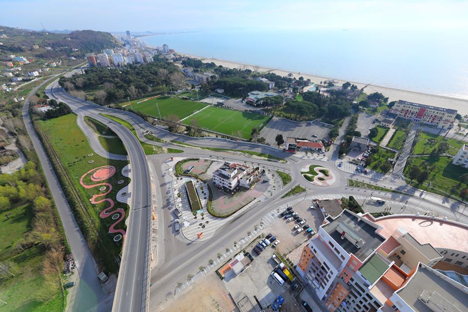 Plepat - Durrës | roundabout / traffic circle