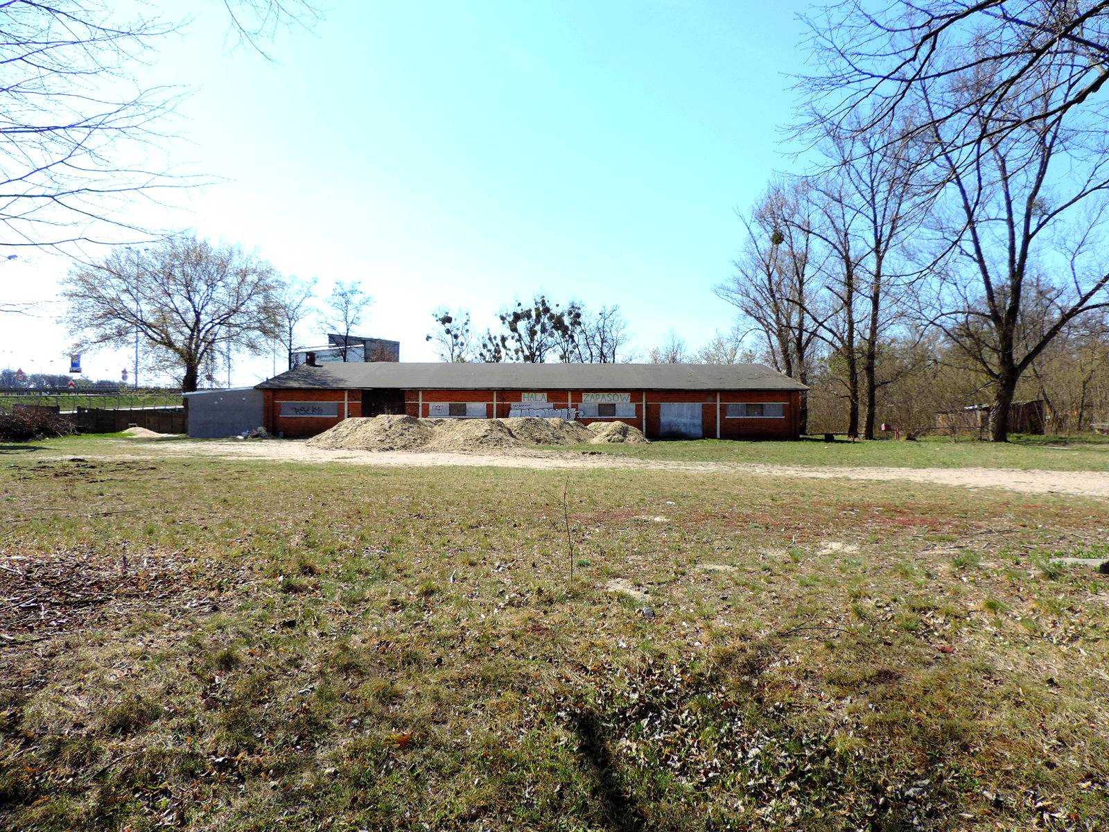 Strzelnica KS Amator (braterstwo.eu) - Warszawa | budynek niemieszkalny