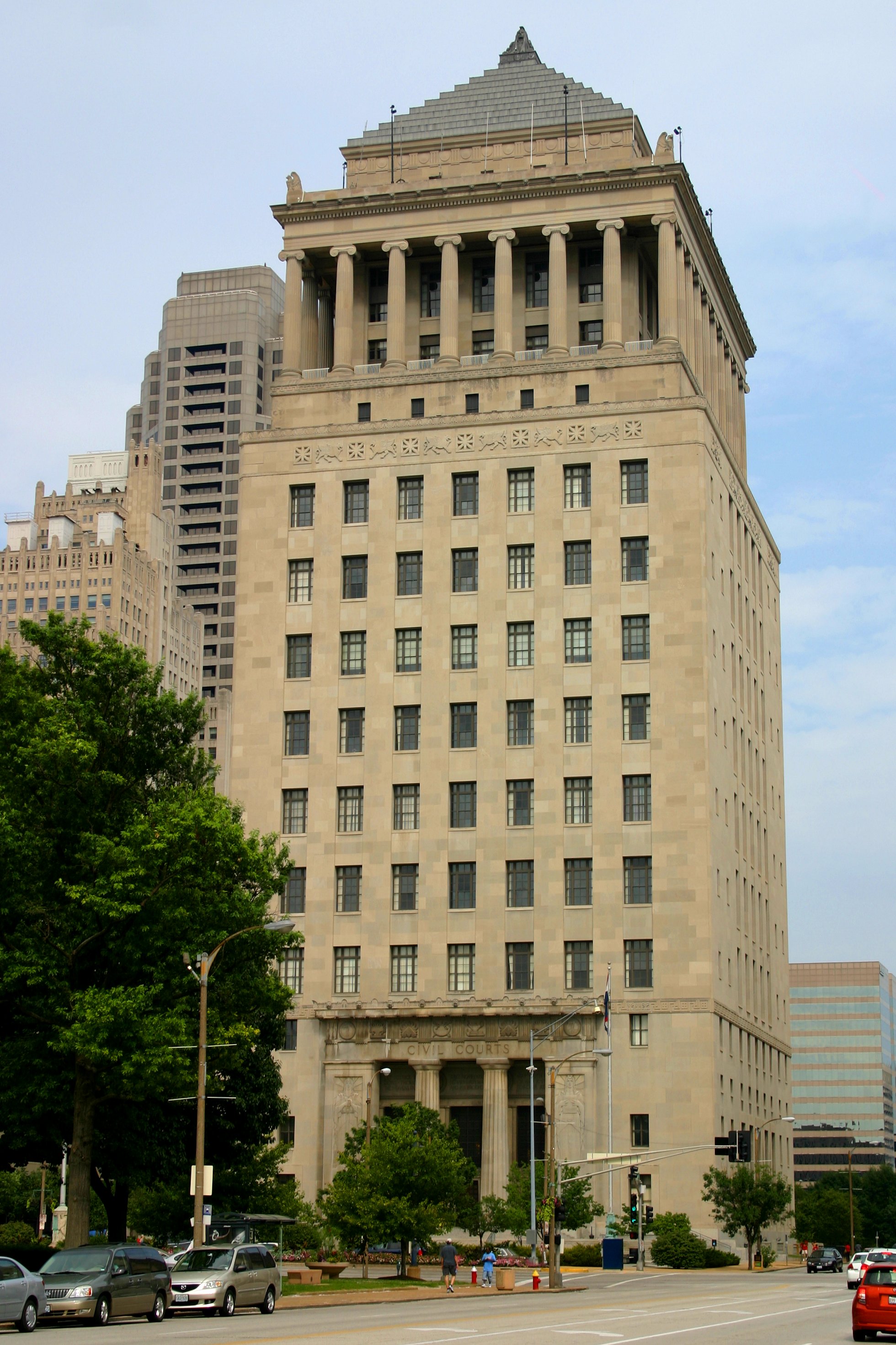 Civil Courts Building (1929) - St. Louis, Missouri