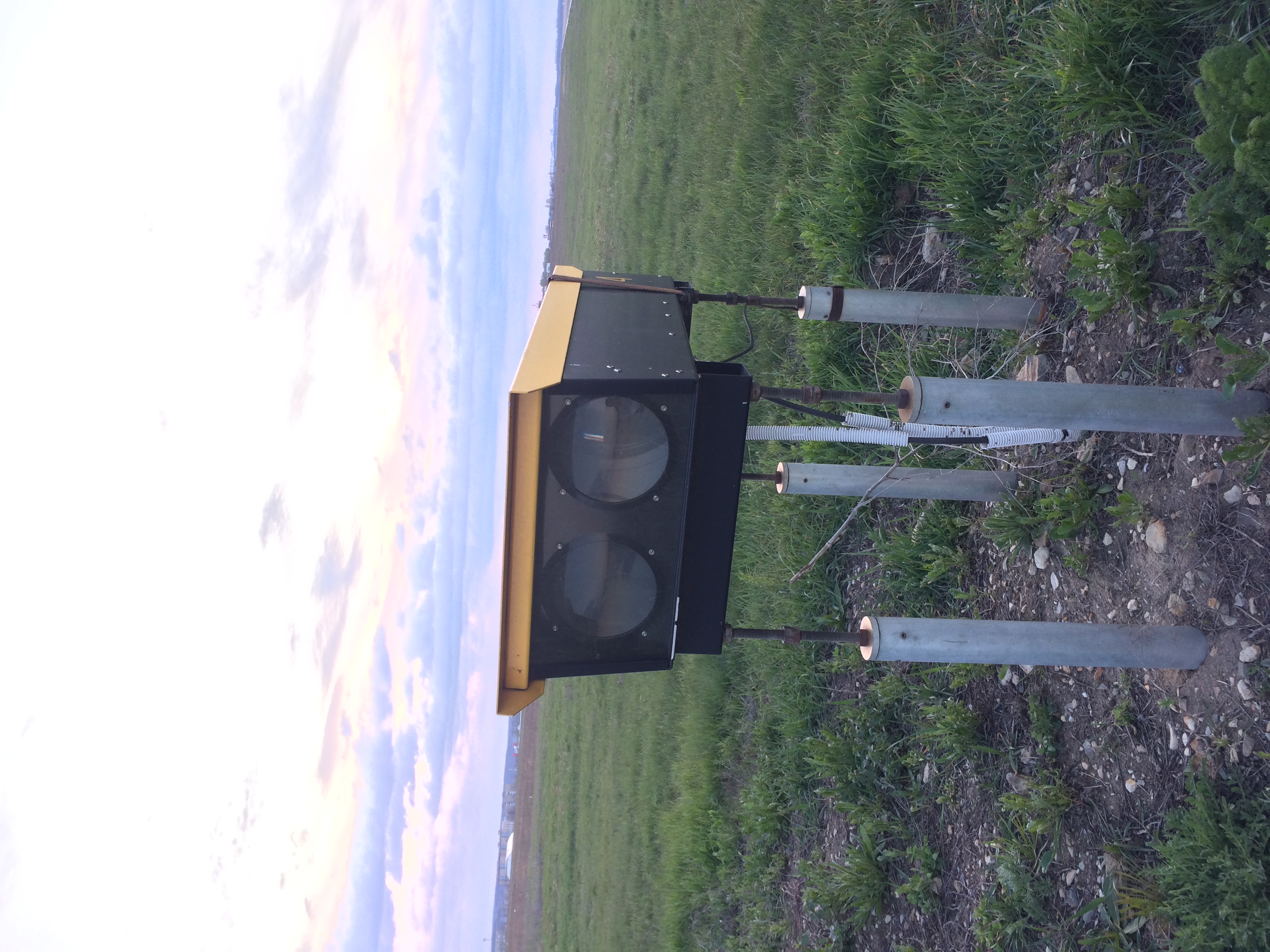 Система огней PAPI (Precision Approach Path Indicator) - Саратов