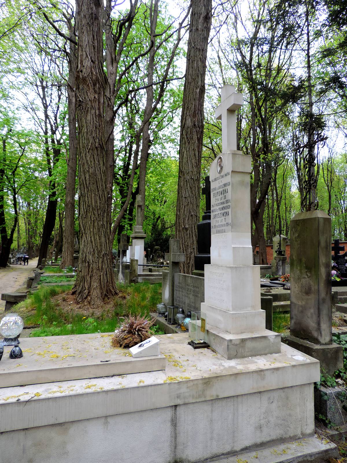 The grave of Filipowski family - Warsaw