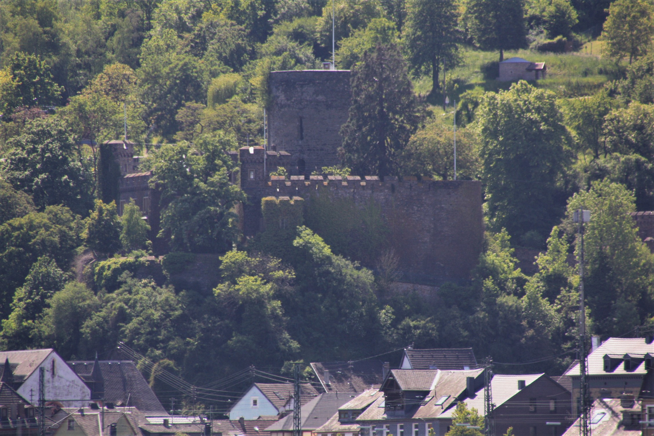 Heimburg (Burg Hohneck) - Niederheimbach | Burg / Schloss, Sehenswürdigkeit