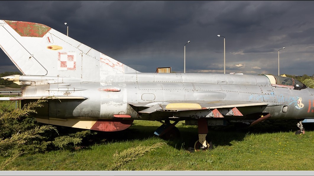 Mikoyan-Gurevich MiG-21M - Biała Podlaska | aircraft on display