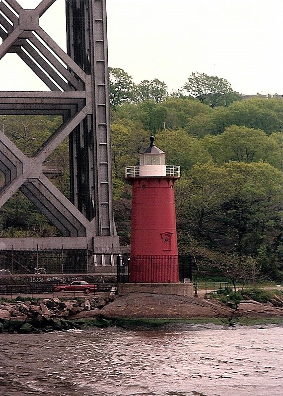 The Little Red Lighthouse (Jeffrey's Hook)