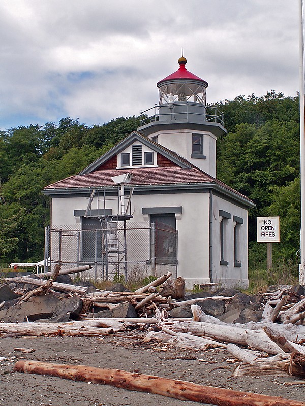 Point Robinson Light
