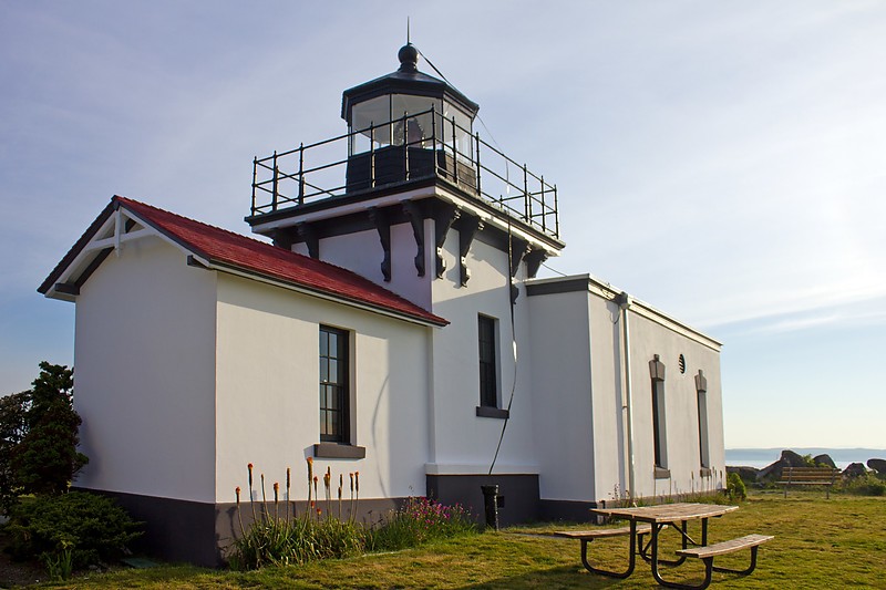 Point No Point Lighthouse