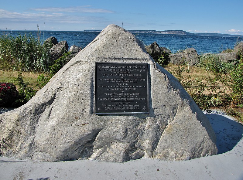 Point No Point Lighthouse (Rock Plaque)