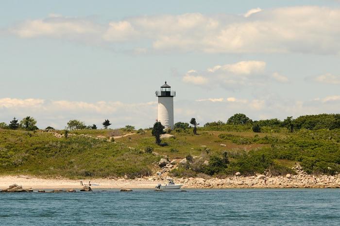 Tarpaulin Cove Light