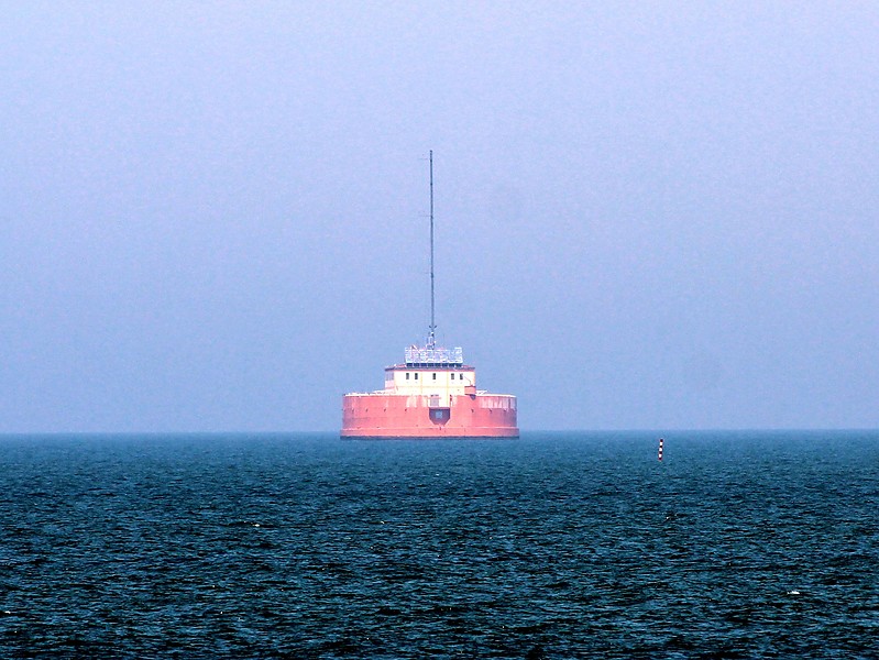 Cleveland Waterworks Intake Crib light