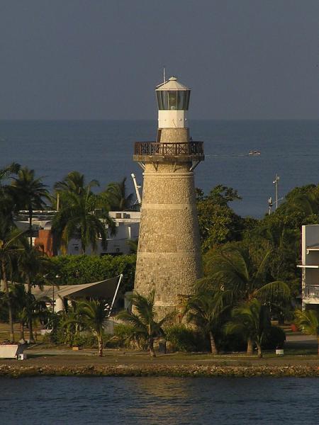 Faro Castillo Grande - Cartagena de Indias