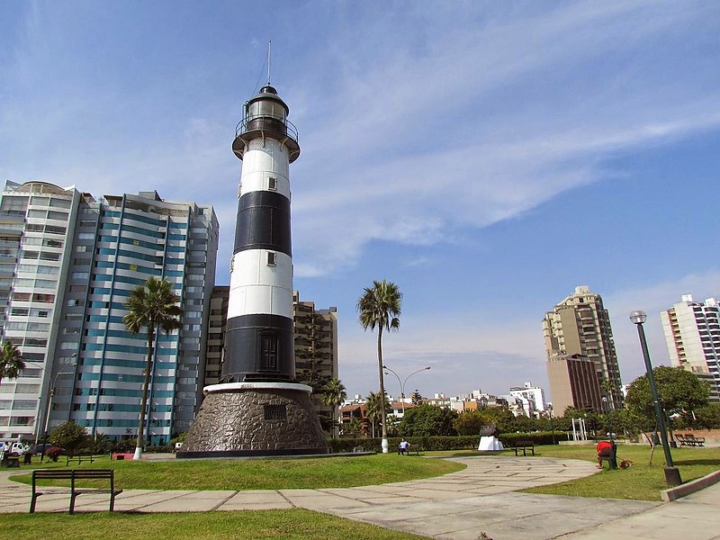 La Marina Lighthouse - Lima