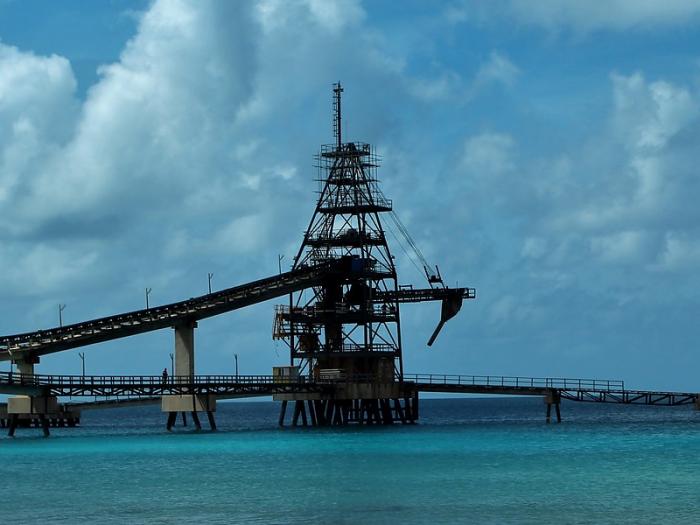 Dive Site - Salt Pier (Zoutsteiger (Salina Berth) Jetty Centre light)