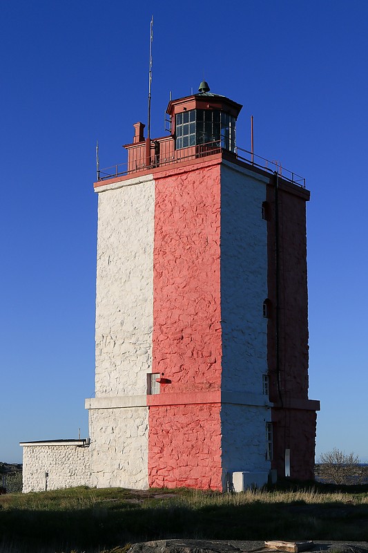 UTO Vessel Control Tower & Radar & Lighthouse