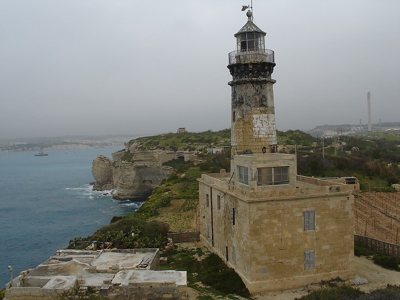 Delimara lighthouse - Марсашлокк
