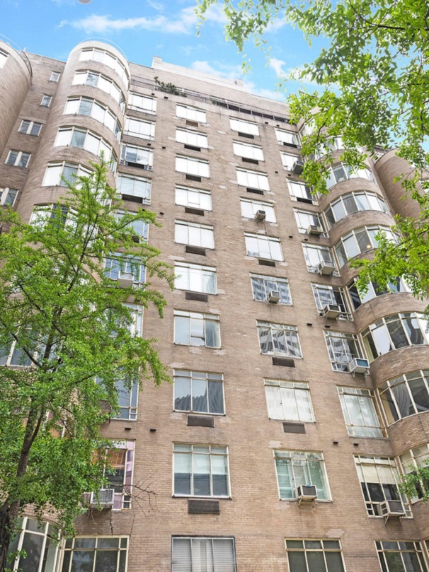 Rockefeller Apartments (North)