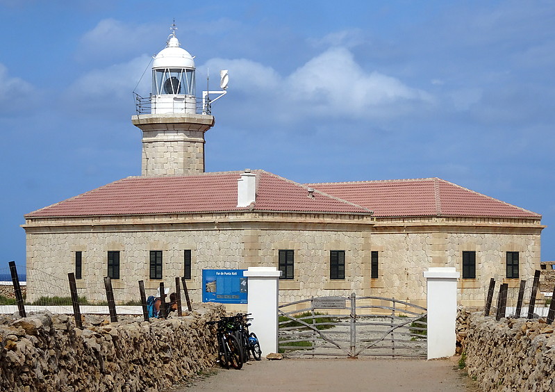 Punta Nati lighthouse