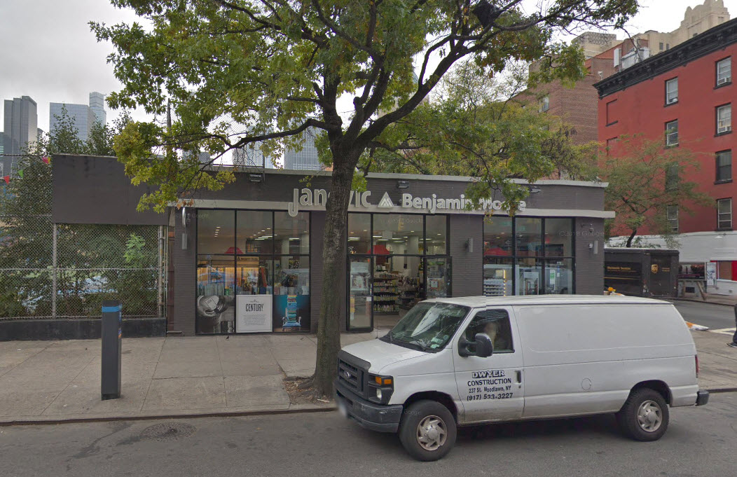 Janovic Paint & Decorating Center