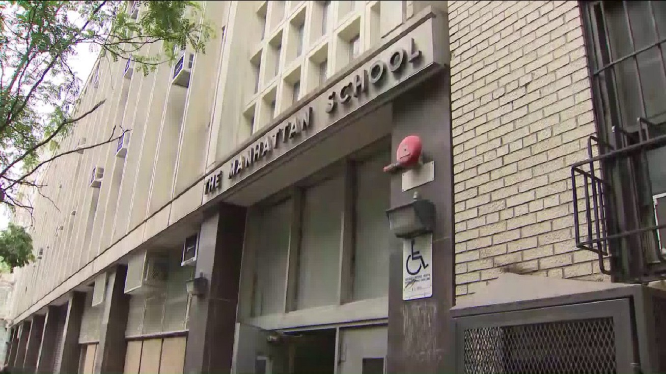 The Manhattan School (PS35)