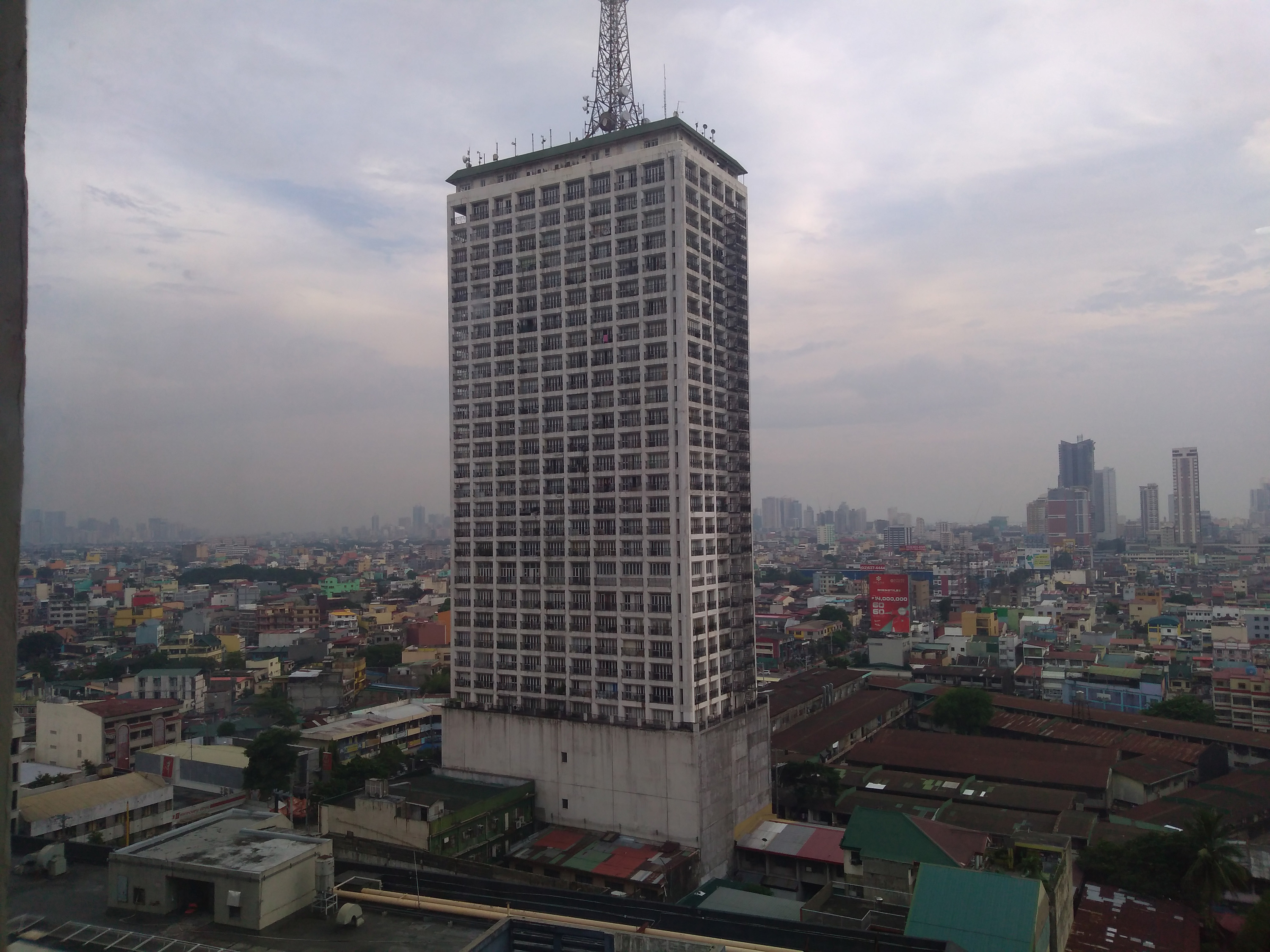 España Tower - Manila