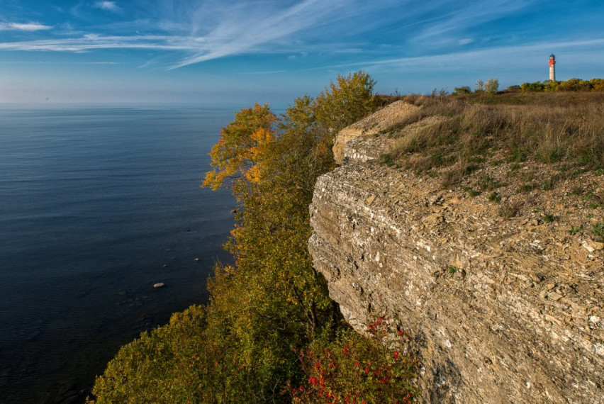 Pakri pank - Paldiski | outcrop (rocks) (en), mielenkiintoinen paikka