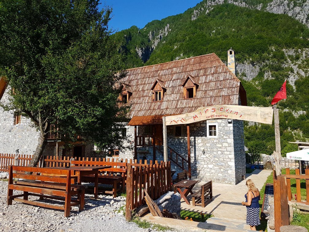 Shpella guest house - Theth