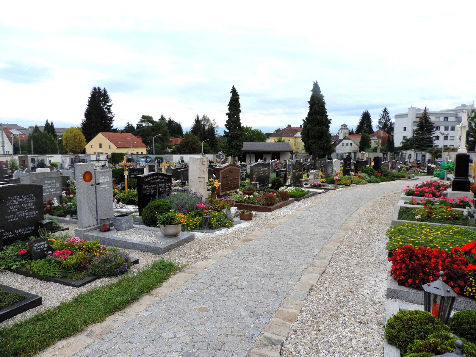 Pfarrfriedhof Leonding - Leonding