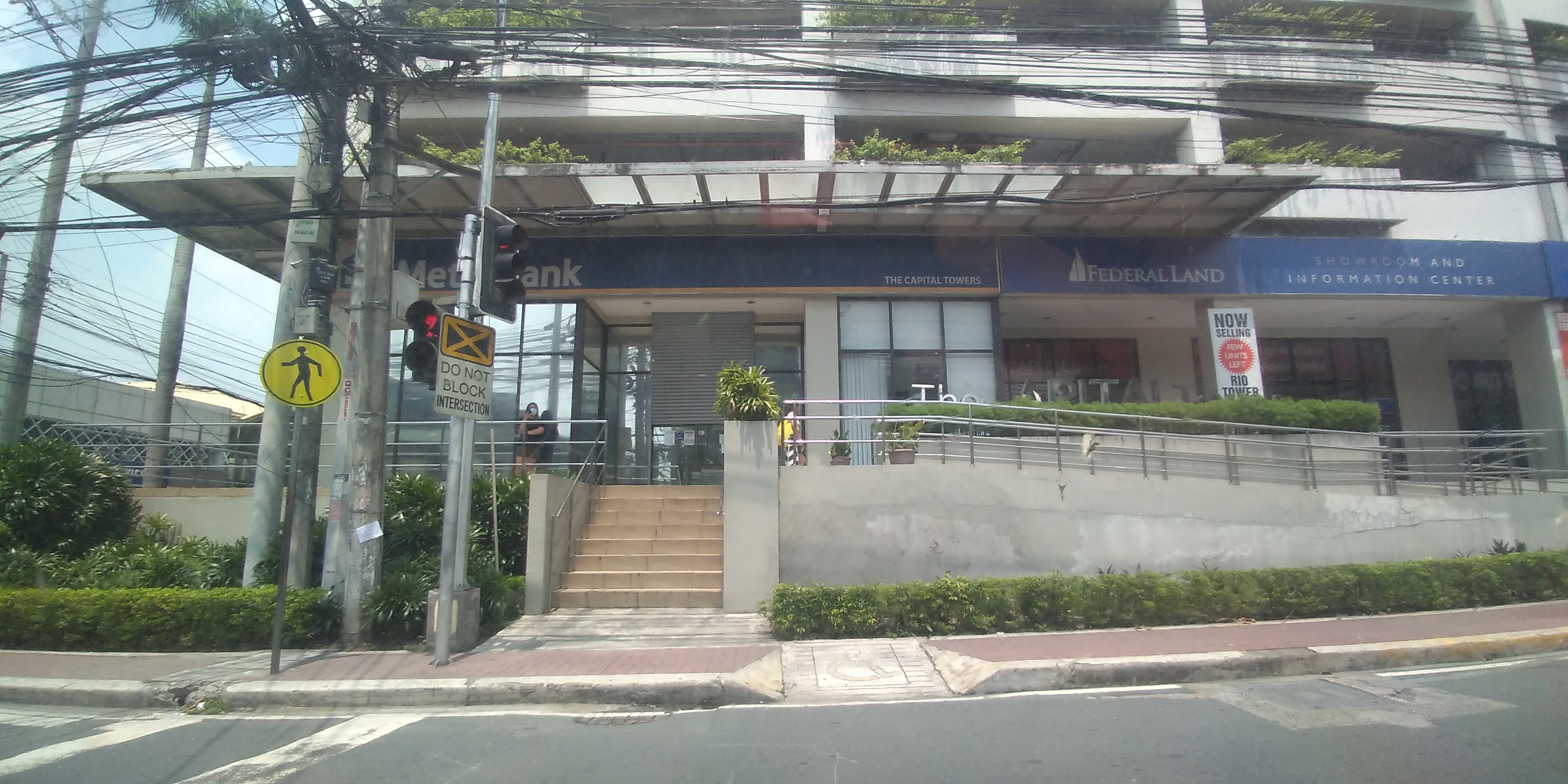 Metrobank - The Capital Towers - Quezon City