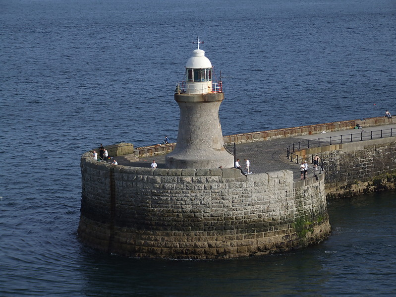 Tynemouth South Pier lighthouse