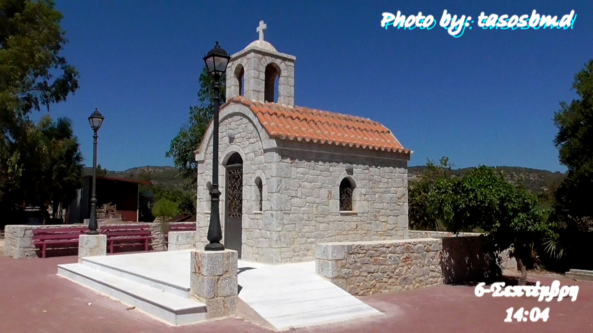 εκκλησάκι