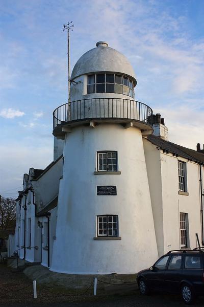 Paull Lighthouse - Paull