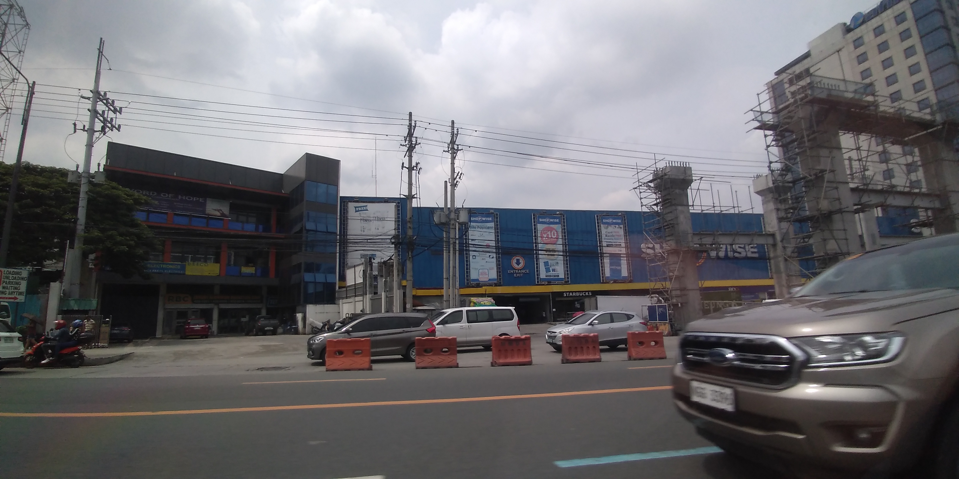 Shopwise Commonwealth - Quezon City