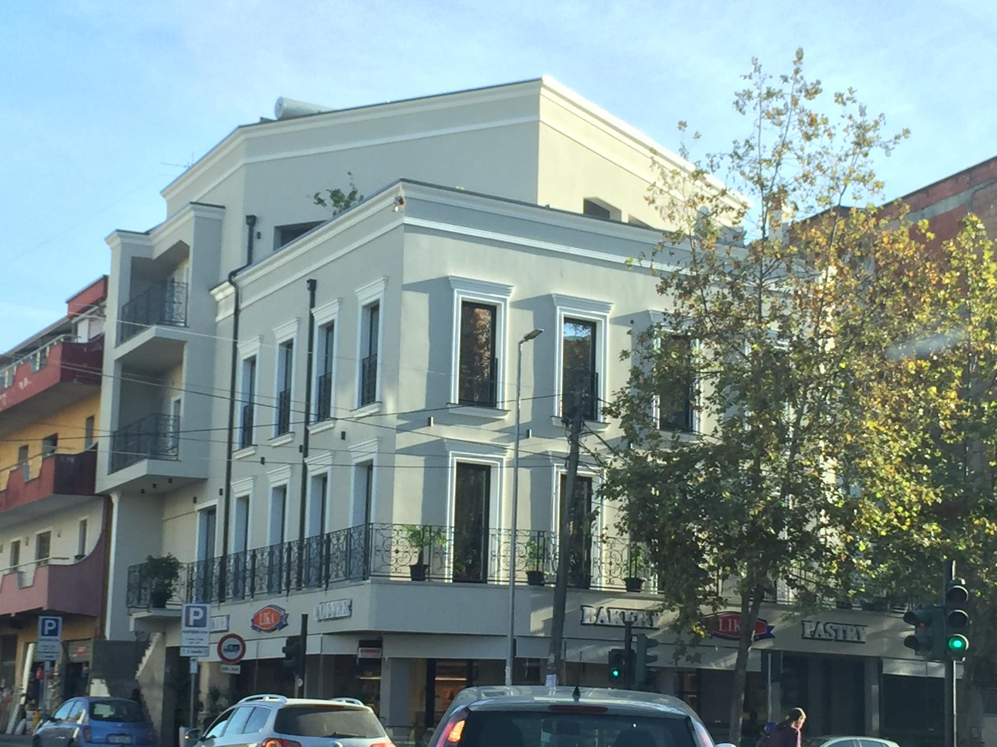 Pastiçeri Lika - Tiranë
