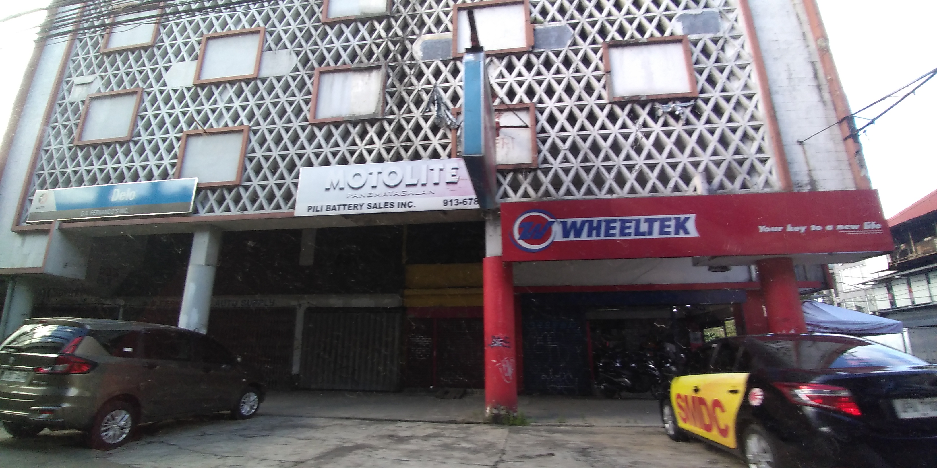 Medalla Building - Quezon City