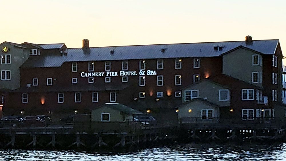 Cannery Pier Hotel & Spa - Astoria, Oregon