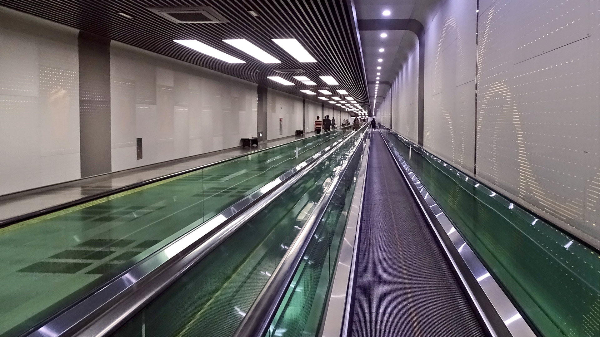 Ichon Station (Seoul Subway Line 4 and Jungang Line) - Seoul