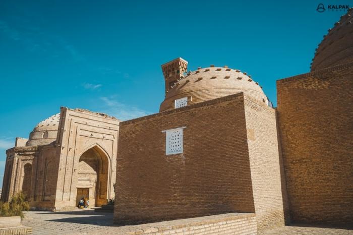 Mausoleum of Najmuddin Kubra - Konye-Urgench